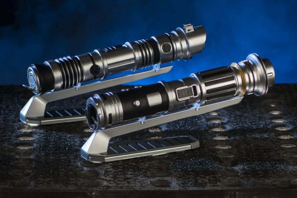 New Star Wars Lightsabers Reclaimed And Reforged Coming To Savi’s ...
